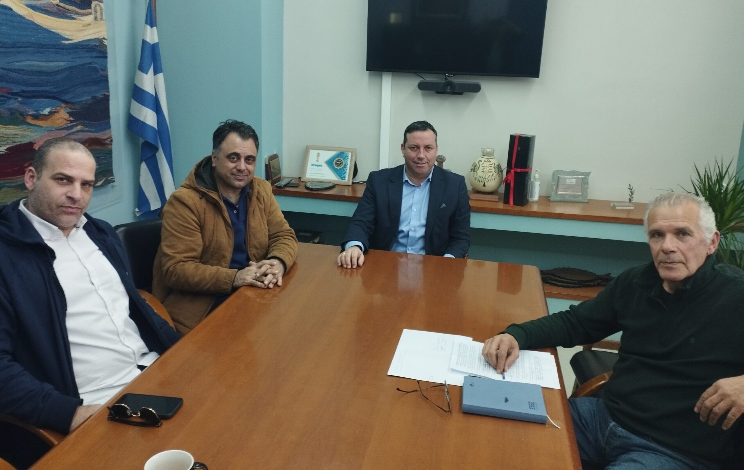 Συνάντηση Δημάρχου με εκπροσώπους του Εμπορικού Συλλόγου Αγίου Νικολάου ...