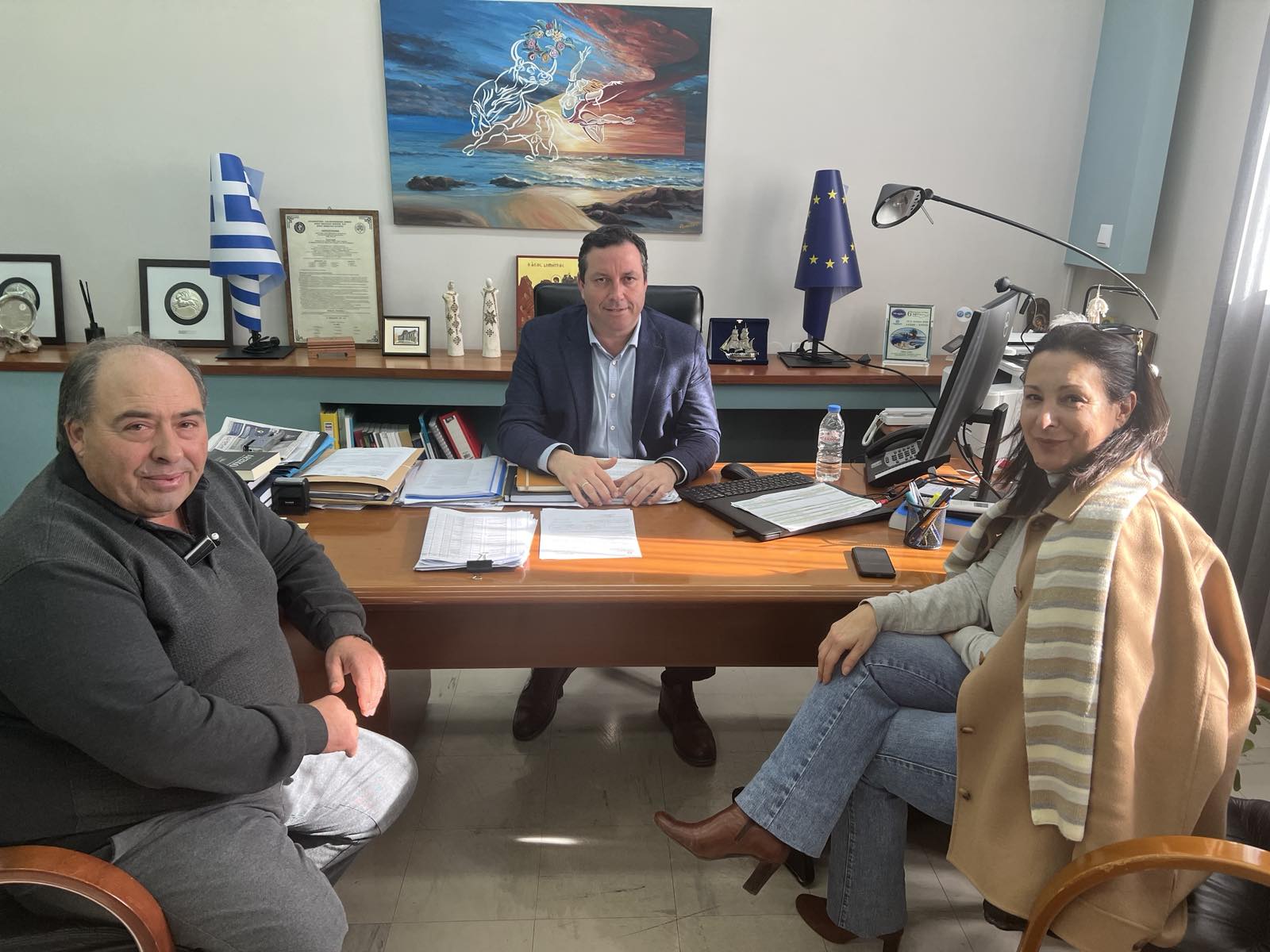 Συνάντηση με τον Διευθυντή του Δημόσιου ΙΕΚ είχε ο Δήμαρχος Αγίου ...