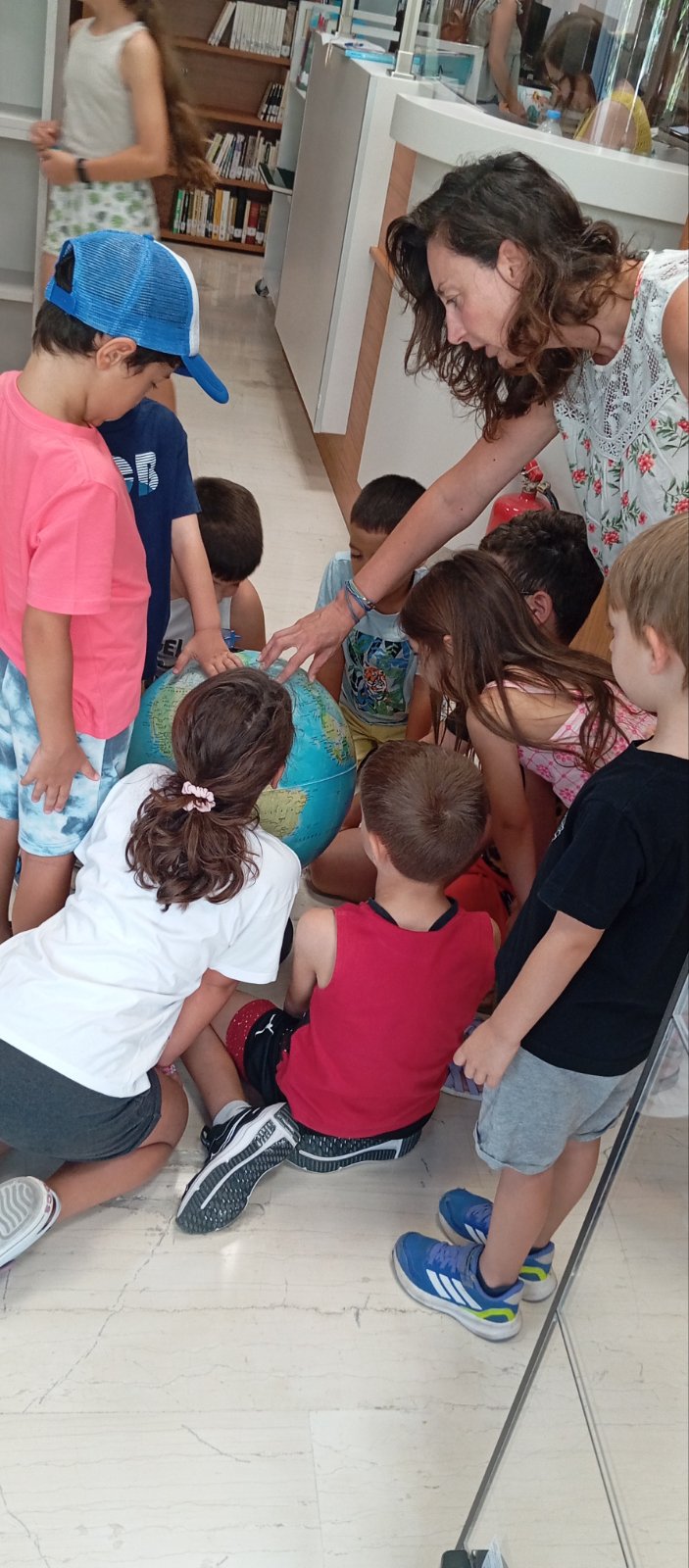 Καλοκαιρινή εκστρατεία ανάγνωσης και δημιουργικότητας στην «Κουνδούρειο ...